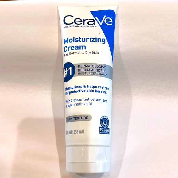 cereve | Skincare | 45 Cera Ve Cerave Moisturizing Cream 8 Fl Oz | Poshmark